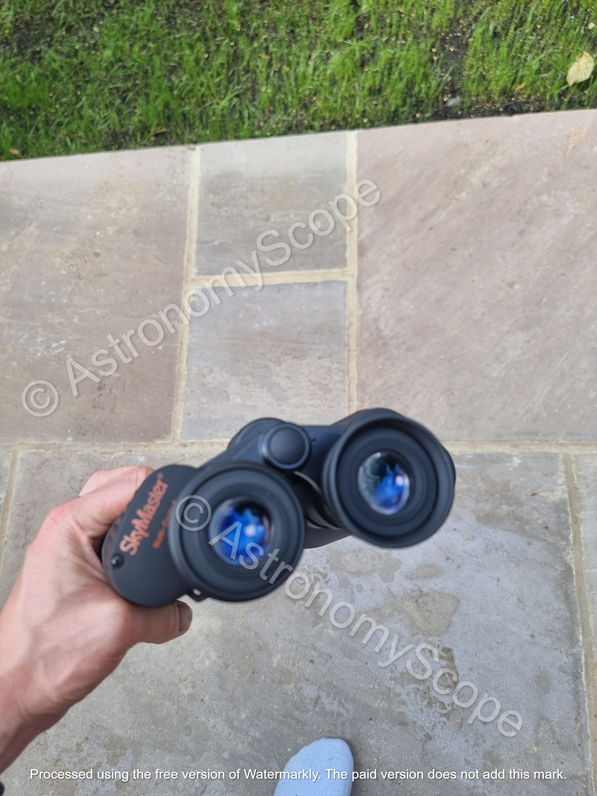 Celestron SkyMaster 25x70 Review [My Experience + Thoughts] » Astronomy ...